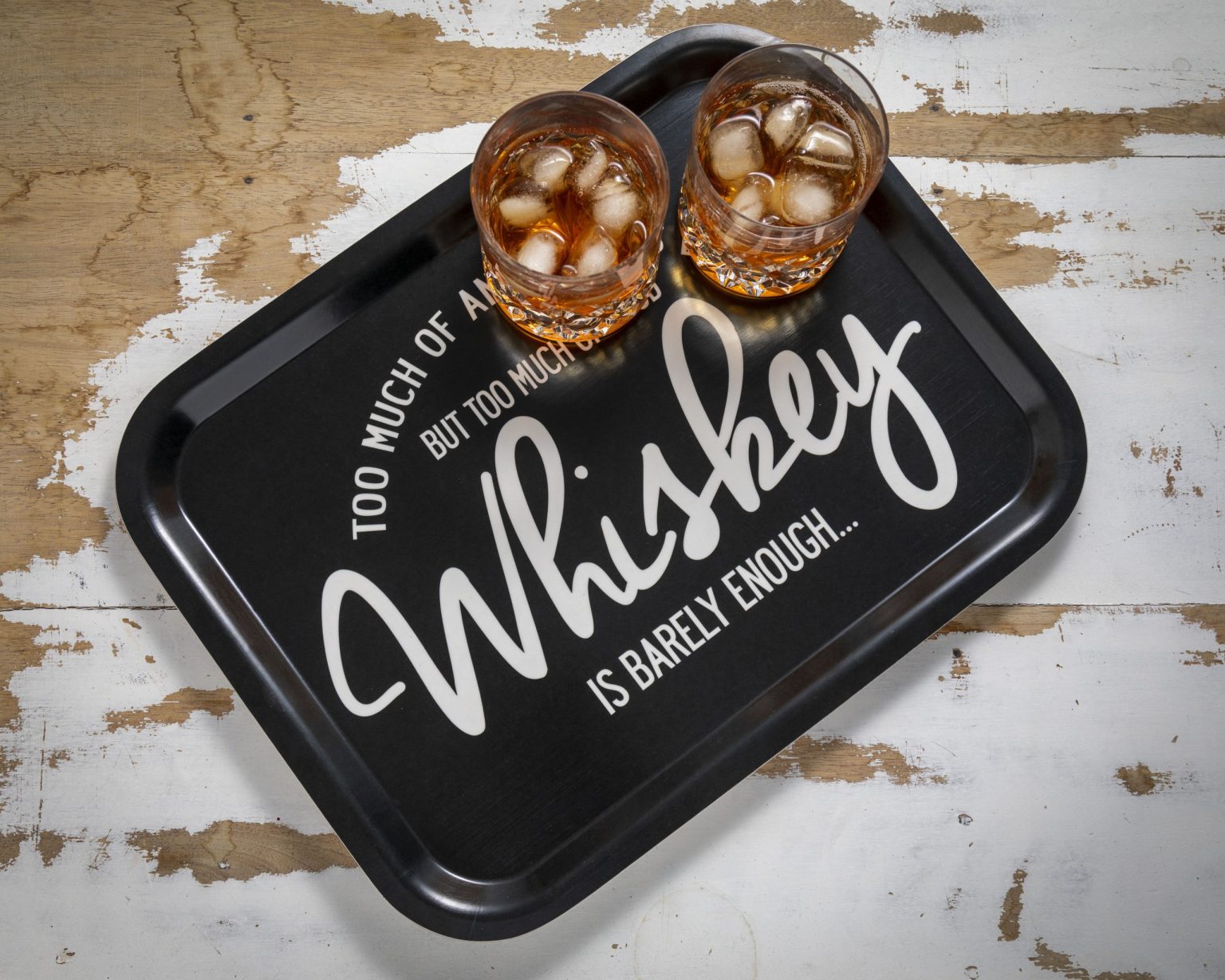 Bricka Whiskey svart bricka 28x36 cm - Citronelles